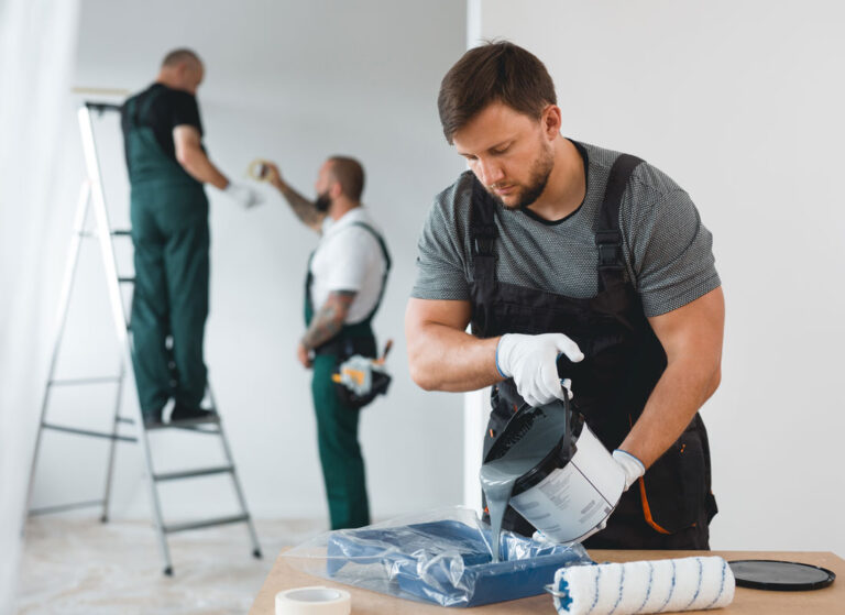 Ελαιοχρωματιστής και Βάψιμο Διαμερίσματος: Ποιες Είναι οι Βασικές ...